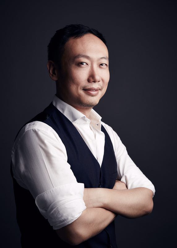 From Composing Music to Shooting an Ad for Airbnb in China | CEIBS