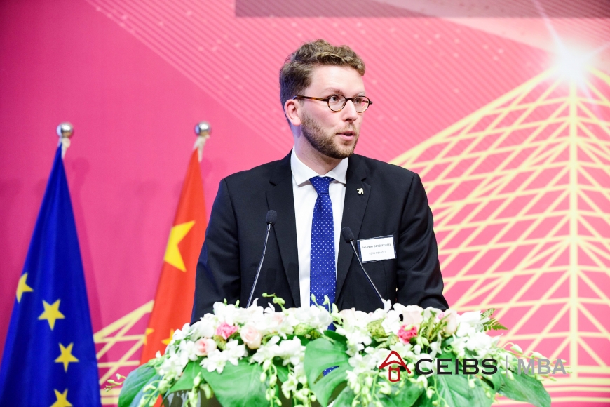 My MBA in the Age of Ambition | CEIBS